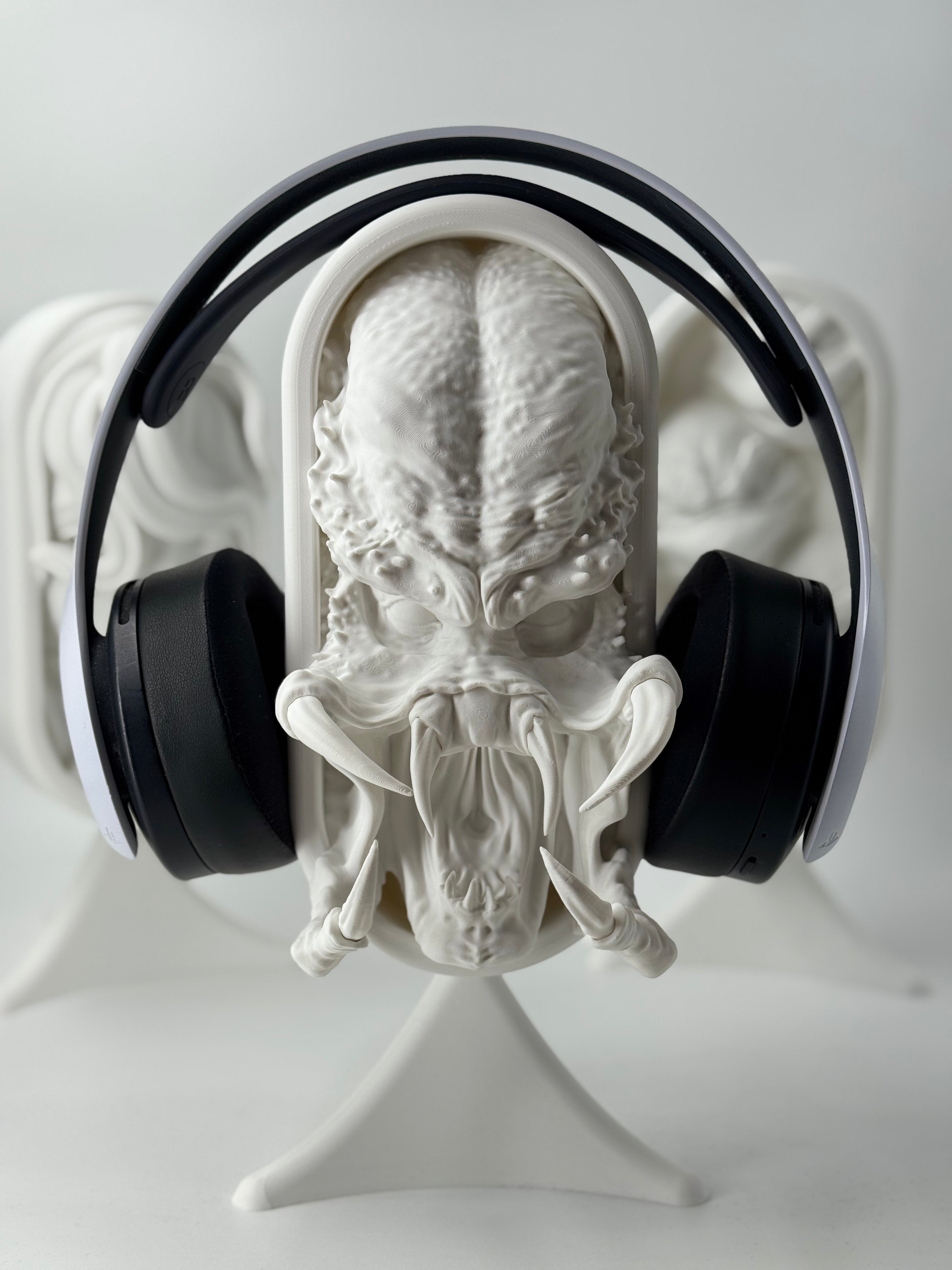 Predator Headphone Stand – Orn8